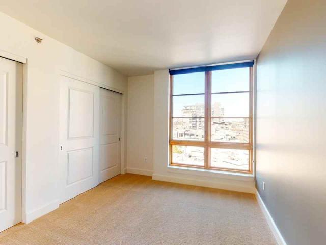 The Burlington Tower 2 Bedroom Apartment for Rent at 900 Northwest Lovejoy Street, Portland, OR 97209 Pearl