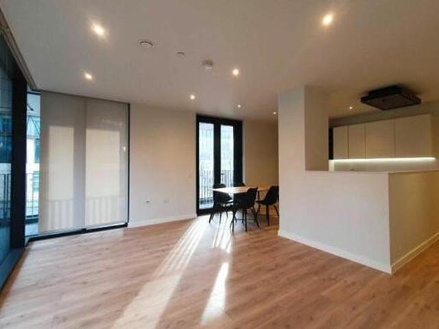 The Gate, Aspin Lane, 3 Bedroom Apartment