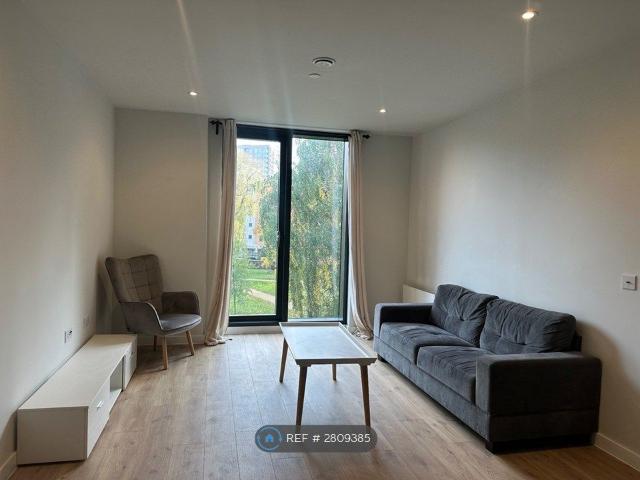 The Gate, Manchester M4, 2 bed flat to rent, £1,500 pcm | PrimeLocation