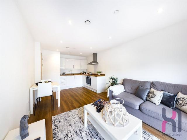 The Gateway, 15 Trafford Road, Salford M5, 1 bed flat to rent, £1,075 pcm | PrimeLocation