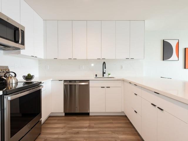 The Gateway 1 Bedroom Apartment for Rent at 460 Davis Ct, San Francisco, CA 94111 Financial District