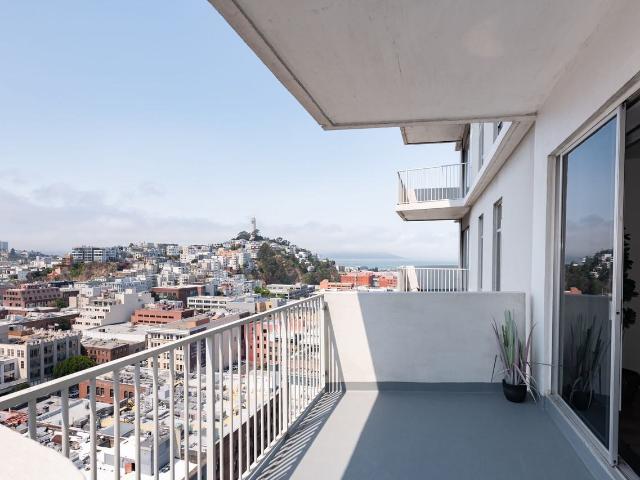 The Gateway 2 Bedroom Apartment for Rent at 460 Davis Ct, San Francisco, CA 94111 Financial District