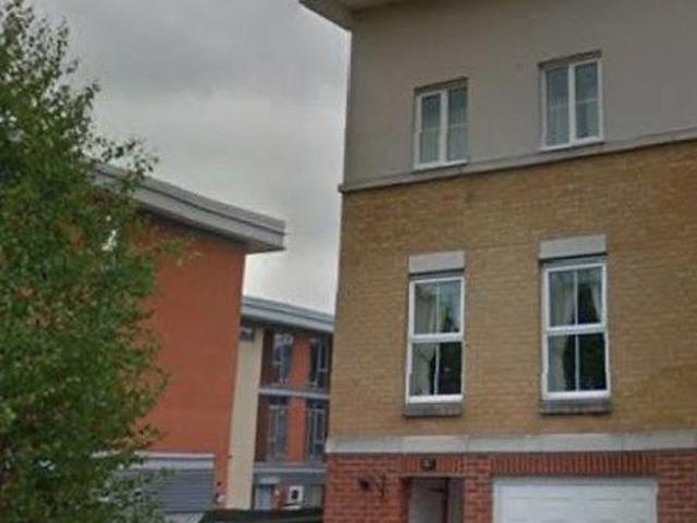 The Gateway, Watford WD18, Room to rent, £800 pcm | PrimeLocation