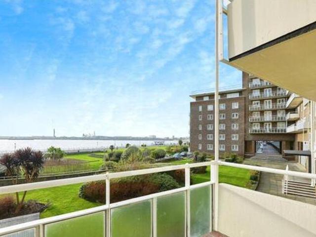 The Gateway, Dover, 3 Bedroom Flat