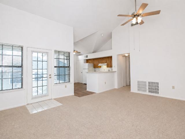 The Gables Apartments 1 Bedroom Apartment for Rent at 12901 N Macarthur Blvd, Oklahoma City, OK 73142 Van Buren