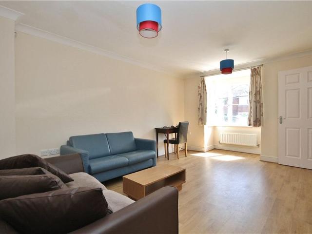 The Gables, Guildford, Surrey, GU2 9JR