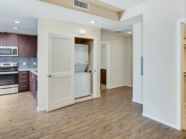 The Galloway 3 Bedroom Apartment for Rent at 4863 Willow Rd, Pleasanton, CA 94588