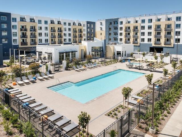 The Galloway 3 Bedroom Apartment for Rent at 4863 Willow Rd, Pleasanton, CA 94588