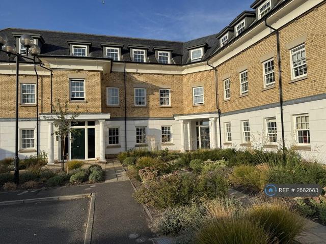 The Gallops, Newmarket, CB8 2 bed flat to rent £1,600 pcm £369 pw