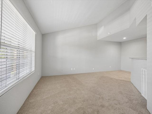 The Gardens 1 Bedroom Apartment for Rent at 1660 W T C Jester Blvd, Houston, TX 77008 Lazy Brook Timbergrove