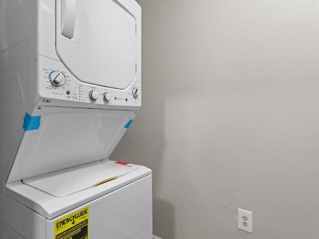 The Gardens at Manchester 3 Bedroom Apartment for Rent at 1420 Hull St, Richmond, VA 23224 Blackwell