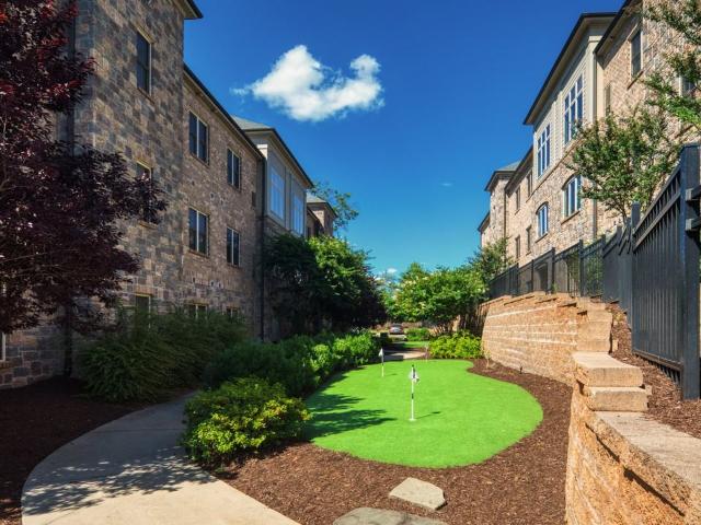 The Gardens on Timberlake 2 Bedroom Apartment for Rent at 240 Beverly Hills Cir, Lynchburg, VA 24502