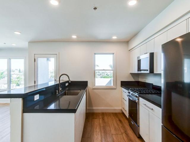 The Gardens on Bancroft 1 Bedroom Apartment for Rent at 3942 Bancroft St, San Diego, CA 92104 North Park