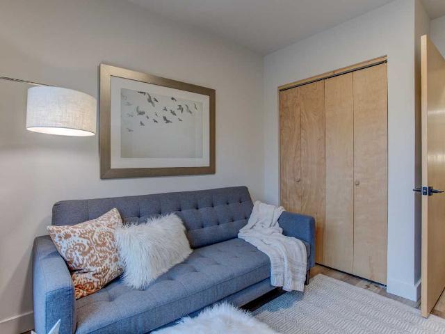 The Garthwick 3 Bedroom Apartment for Rent at 1278 Se Marion St, Portland, OR 97202 Sellwood Moreland