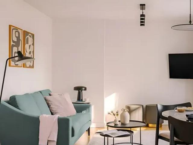 The Gentleman's Barber, 26 Tottenham Street, London, W1T 4RG, United Kingdom | 1 bed apartment for rent #167642058 | Rentberry