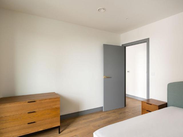 The Gessner, 3 Watermead Way, London. 1 bed flat to rent £2,495 pcm £576 pw