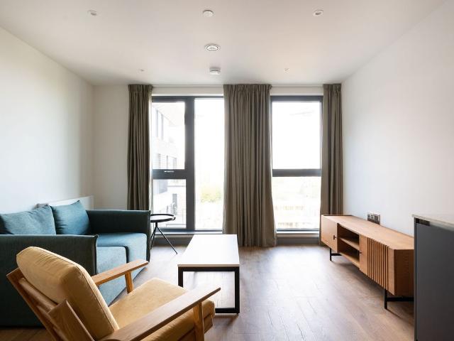 The Gessner, 3 Watermead Way, Tottenham Hale N17, 1 bed flat to rent, £2,385 pcm | PrimeLocation
