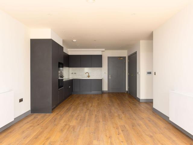 The Gessner, 3 Watermead Way, Tottenham Hale N17, 2 bed flat to rent, £2,910 pcm | PrimeLocation