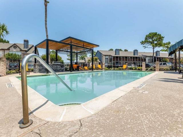 The Gibson 3 Bedroom Apartment for Rent at 8255 Sunbury Ln, Houston, TX 77095