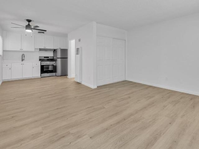 The Gigi 1 Bedroom Apartment for Rent at 11921 Lakewood Blvd, Downey, CA 90241 Downey