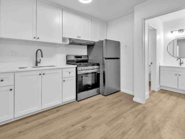 The Gigi 1 Bedroom Apartment for Rent at 11921 Lakewood Blvd, Downey, CA 90241 Downey