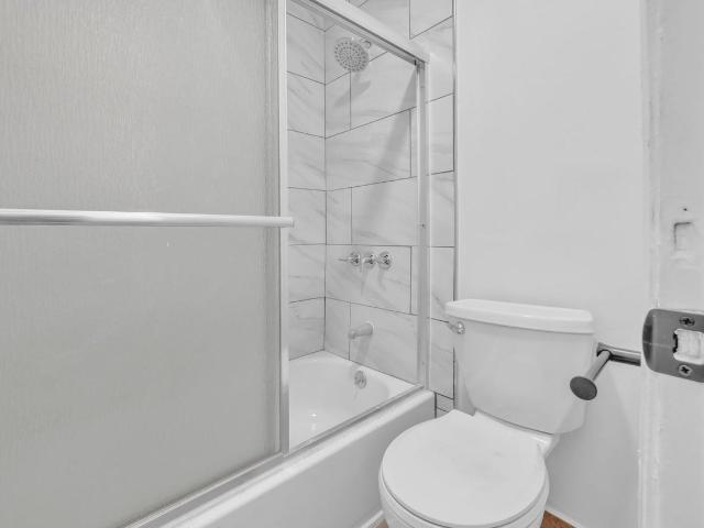 The Gigi Studio Apartment for Rent at 11921 Lakewood Blvd, Downey, CA 90241 Downey
