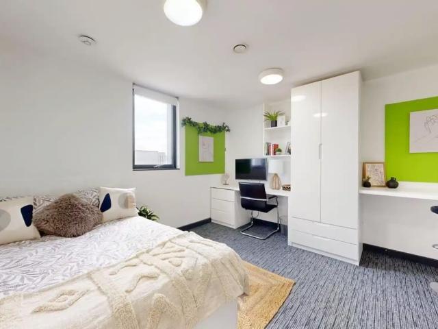 The Glassworks Liverpool Student Accommodation | Amber
