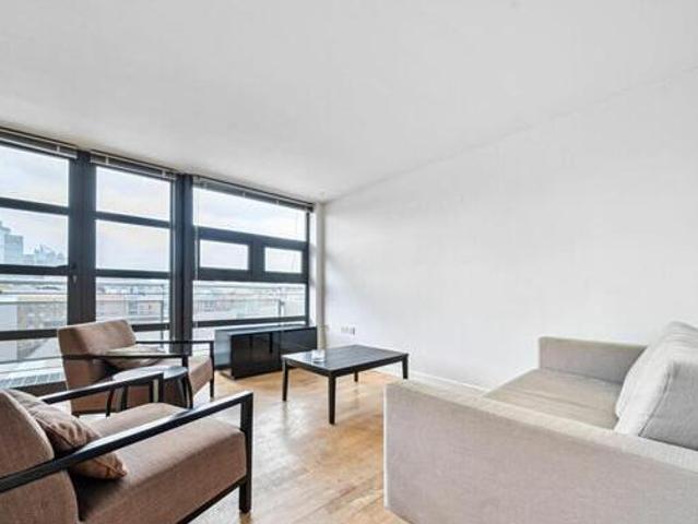 The Glass House, Royal Oak Yard, 2 Bedroom Apartment