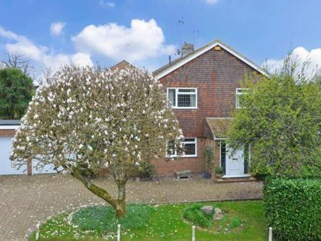 The Glebe, Ewhurst, 4 Bedroom Detached
