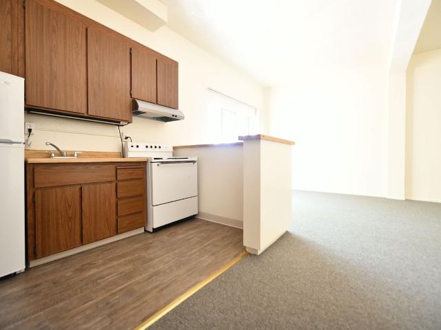 The Glenn Building Studio Apartment for Rent at 2430 2430 Dwight Way/2550 Telegraph Avenue, Berkeley, CA 94704 Southside