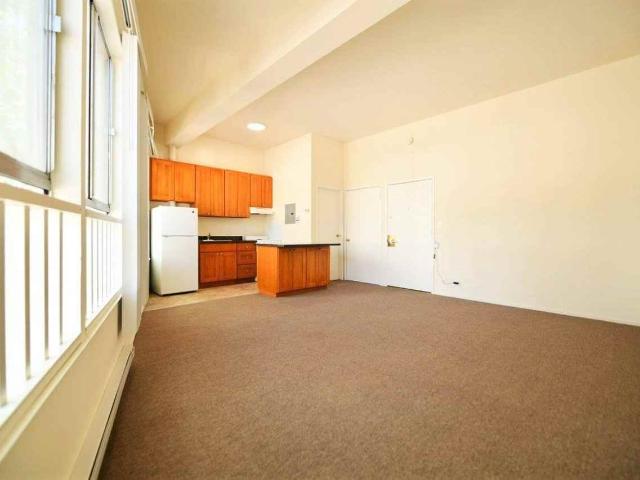 The Glenn Building Studio Apartment for Rent at 2430 2430 Dwight Way/2550 Telegraph Avenue, Berkeley, CA 94704 Southside