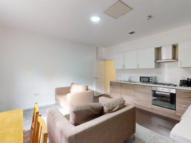 The Globe, Newcastle, Pseudo England Ua/md/Lb NE2, 3 bed shared accommodation to rent, £641 pppm | PrimeLocation