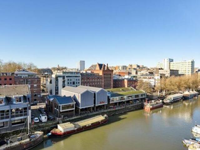 The Grainloft, Queen Square Avenue, 2 Bedroom Flat