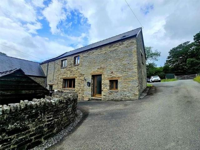 The Granary, Aberedw, Builth Wells, Powys, LD2