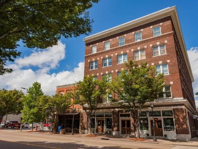 The Grand 1 Bedroom Apartment for Rent at 1401 Market St, Chattanooga, TN 37402 Downtown Chattanooga