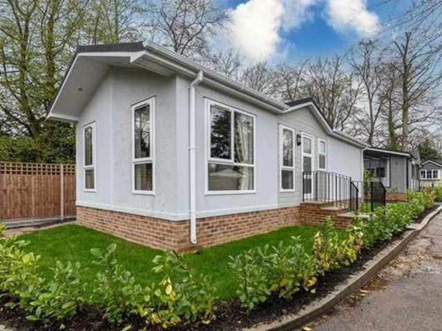 The Grange Estate, Church Crookham, 2 Bedroom Park