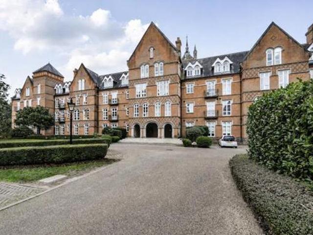 The Grange, Holloway Drive, 2 Bedroom Flat