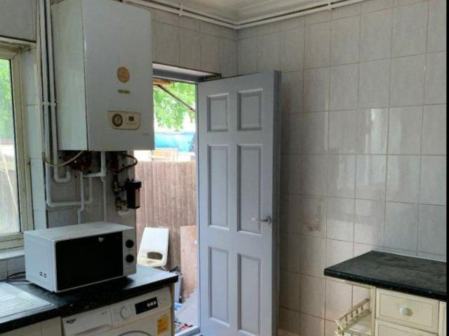 The Grange, Wembley 3 bed house to rent £2,575 pcm £594 pw