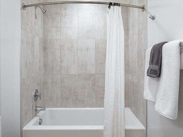 The Grayson 2 Bedroom Apartment for Rent at 1215 N Fayette St, Alexandria, VA 22314 Braddock Road Metro