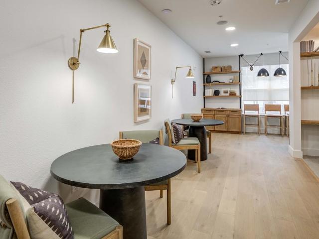 The Grayson on 4th 1 Bedroom Apartment for Rent at 4550 Travis St Ste 565, Dallas, TX 75205