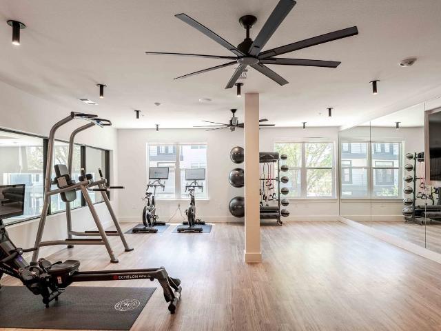 The Grayson on 4th 1 Bedroom Apartment for Rent at 4550 Travis St Ste 565, Dallas, TX 75205