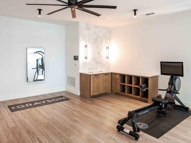 The Grayson on 4th 2 Bedroom Apartment for Rent at 4550 Travis St Ste 565, Dallas, TX 75205