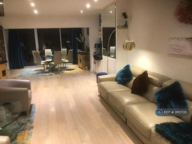 The Greenway, London, NW9 4 bed semi detached house to rent £3,300 pcm £762 pw