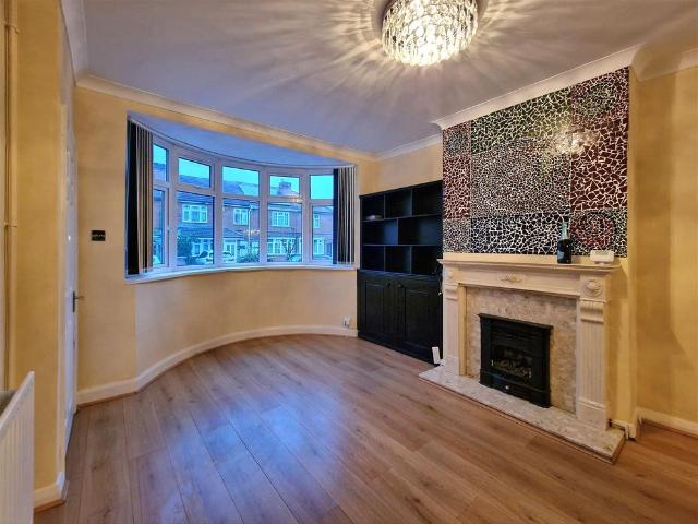 The Greenway, LE4, Leicester