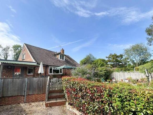 The Green, Catsfield, 3 Bedroom Detached