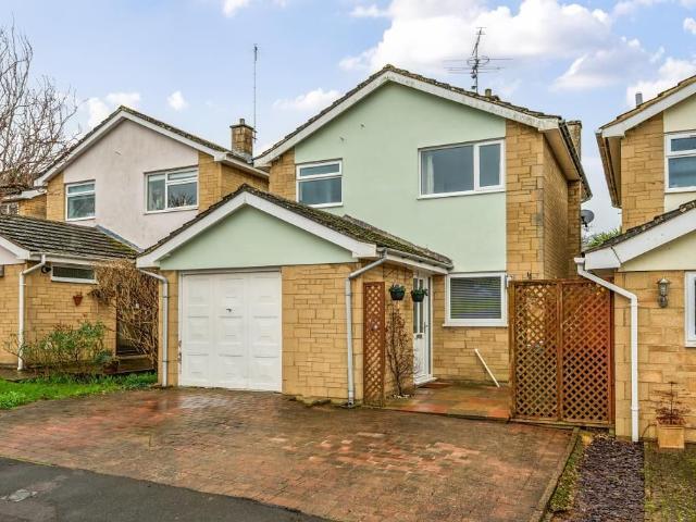 The Green, Charlbury OX7, 3 bed detached house to rent, £1,900 pcm | PrimeLocation