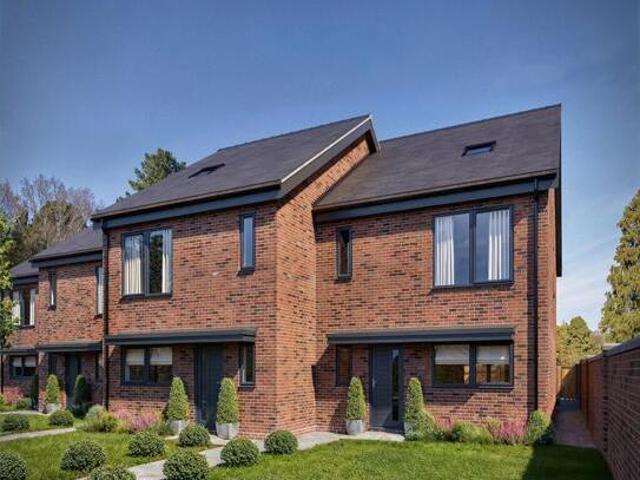 The Green, Cheapside, 3 Bedroom Semi detached
