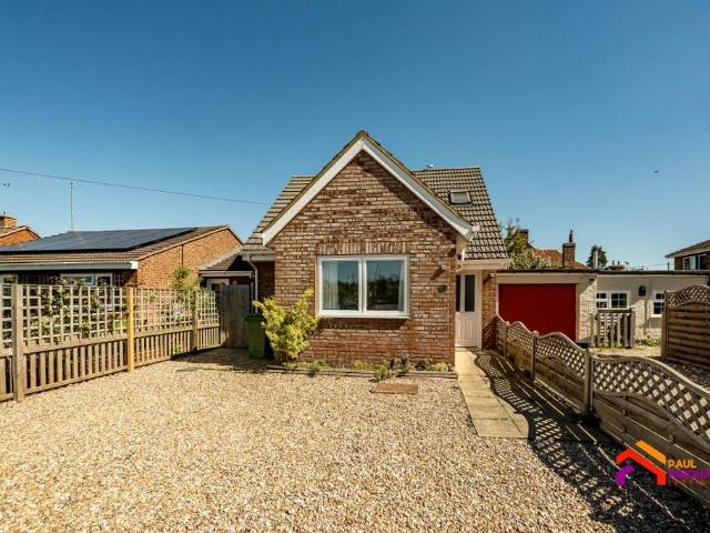 The Green, Cheddington LU7 2 bed detached house to rent £1,550 pcm £358 pw