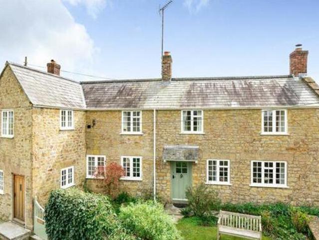 The Green, Beaminster, 4 Bedroom Detached