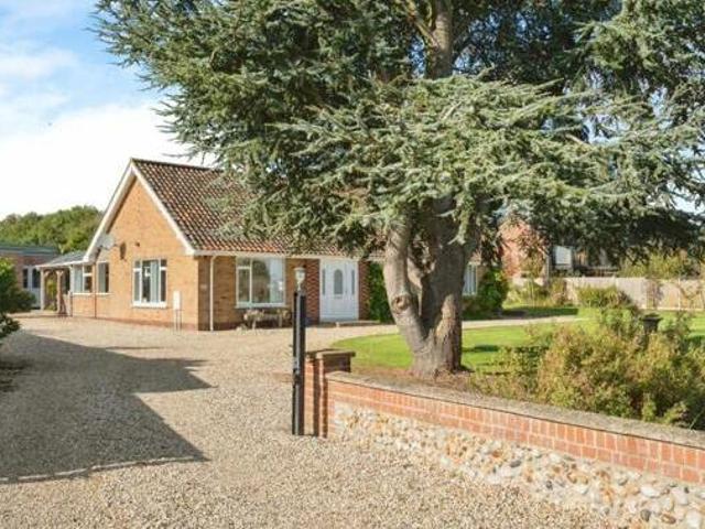 The Green, Brisley, 2 Bedroom Detached